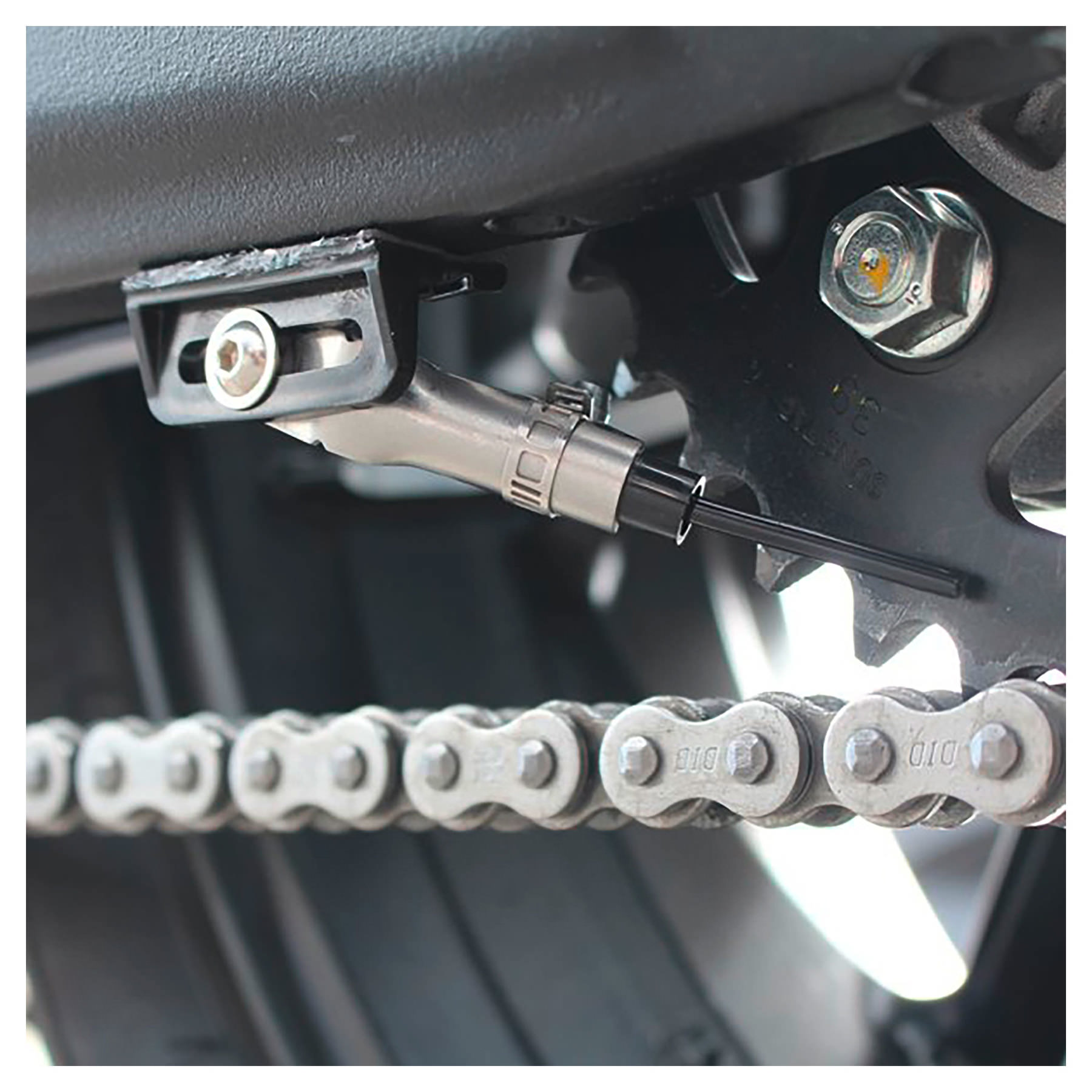 Buy SCOTTOILER E-SYSTEM V3.1 incl. 250 ml chain oil | Louis motorcycle ...